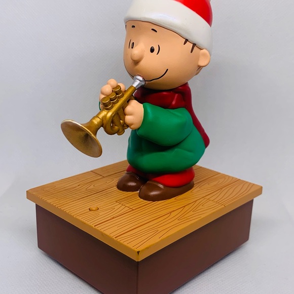 Hallmark | Holiday | Hallmark Linus Wireless Peanuts Band | Poshmark